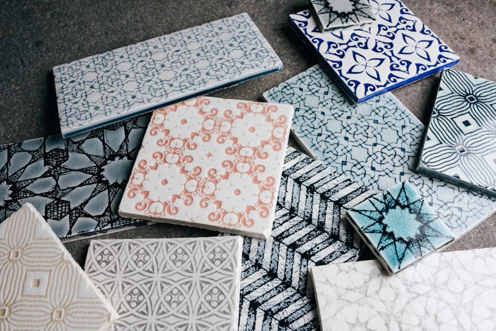 Ceramic Tile Polywash Hand Painting Technique - Pratt + Larson